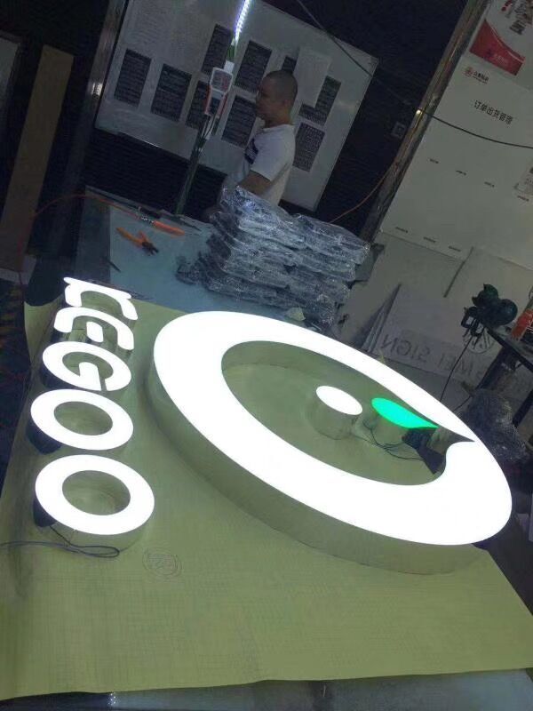 Shop Lit Logo Wall Fixed Color Painted Aluminum Frame Front-lit Sign