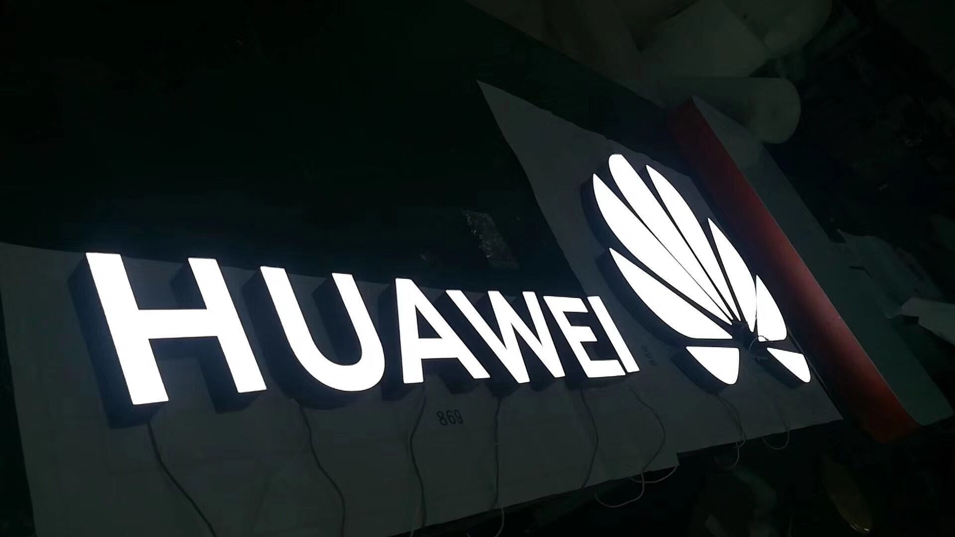 Shop Lit Logo Wall Fixed Color Painted Aluminum Frame Front-lit Sign