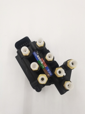 C Class W205 air suspension shock