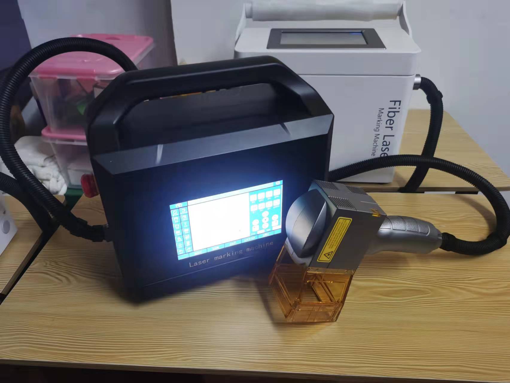 Portable Handheld Laser Etching Engraver Machine For Metal