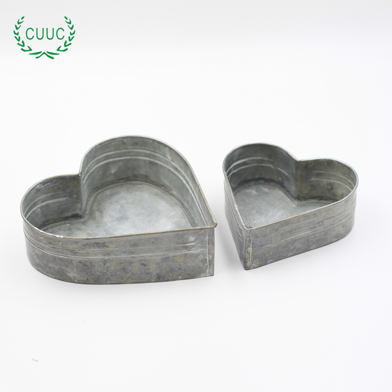 Set of 2 Vintage Galvanized Heart Shaped Flower Pot