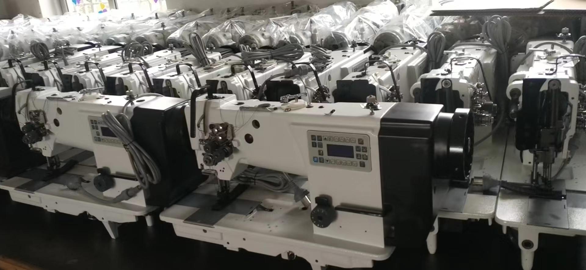 SK-4410/4420D Sewkey Heavy Duty Lockstitch Sewing Machine