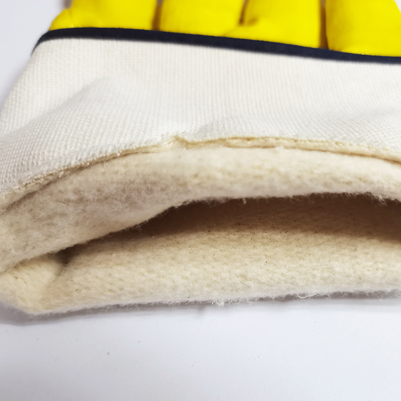 Yellow Fuel Oil Hauler Gloves, Nitrile Fully Dipped Safety Cuff Gloves ...