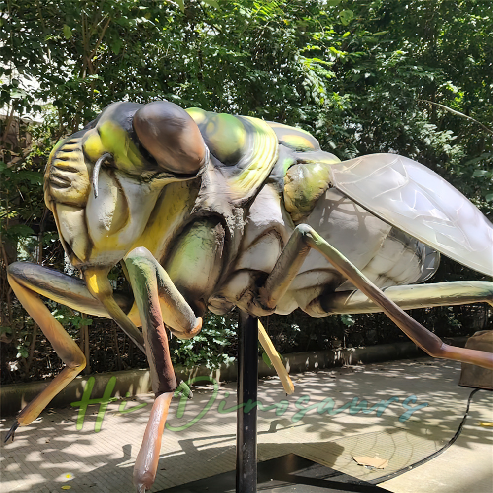 Giant Bugs Animatronic Moving Cicada for Sale | Hi Dinosaurs