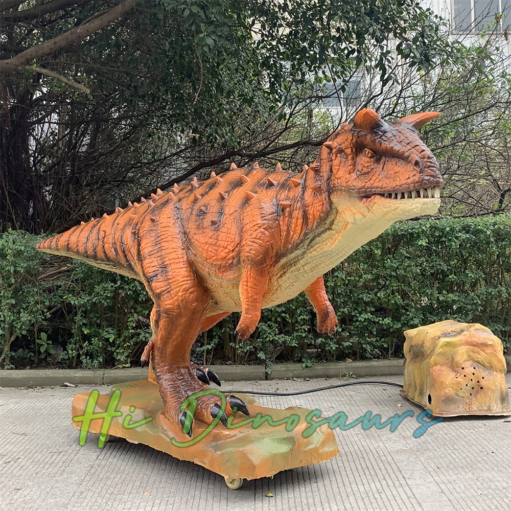 Vivid Animatronic Carnotaurus With Tiny Arms | Hi Dinosaurs