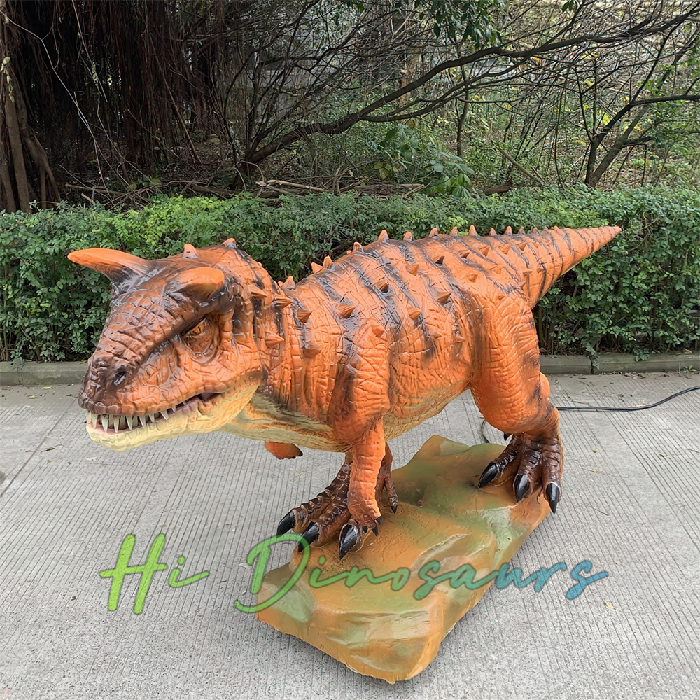 Vivid Animatronic Carnotaurus With Tiny Arms | Hi Dinosaurs