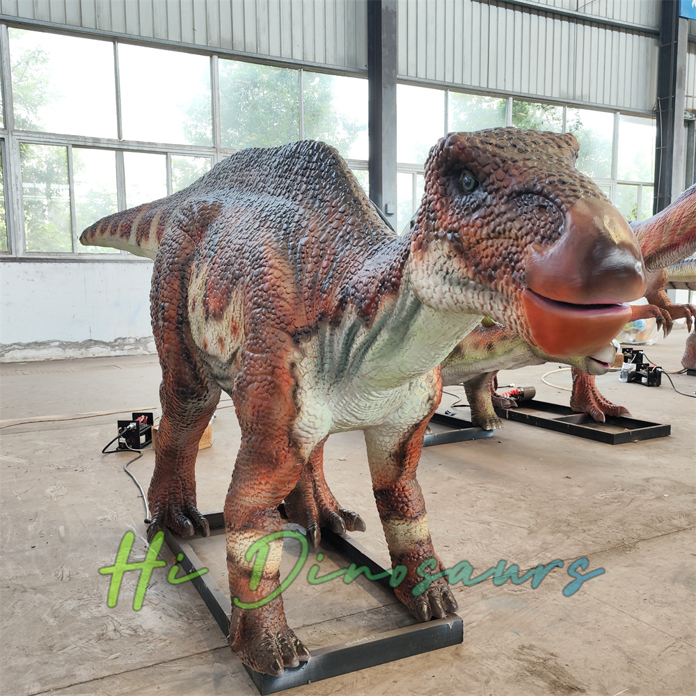 Life-Size Dinosaur Animatronic Maiasaura | Hi Dinosaurs