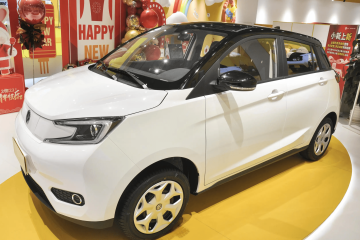 China Electric Cars EVHOUSE YOUNG GUANG Crayon Shin Chan