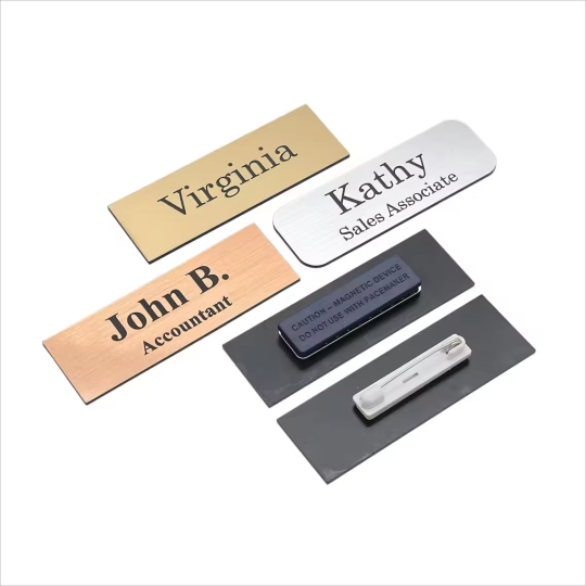 Professional Custom Metal Pin Badges Name Brooch Pins