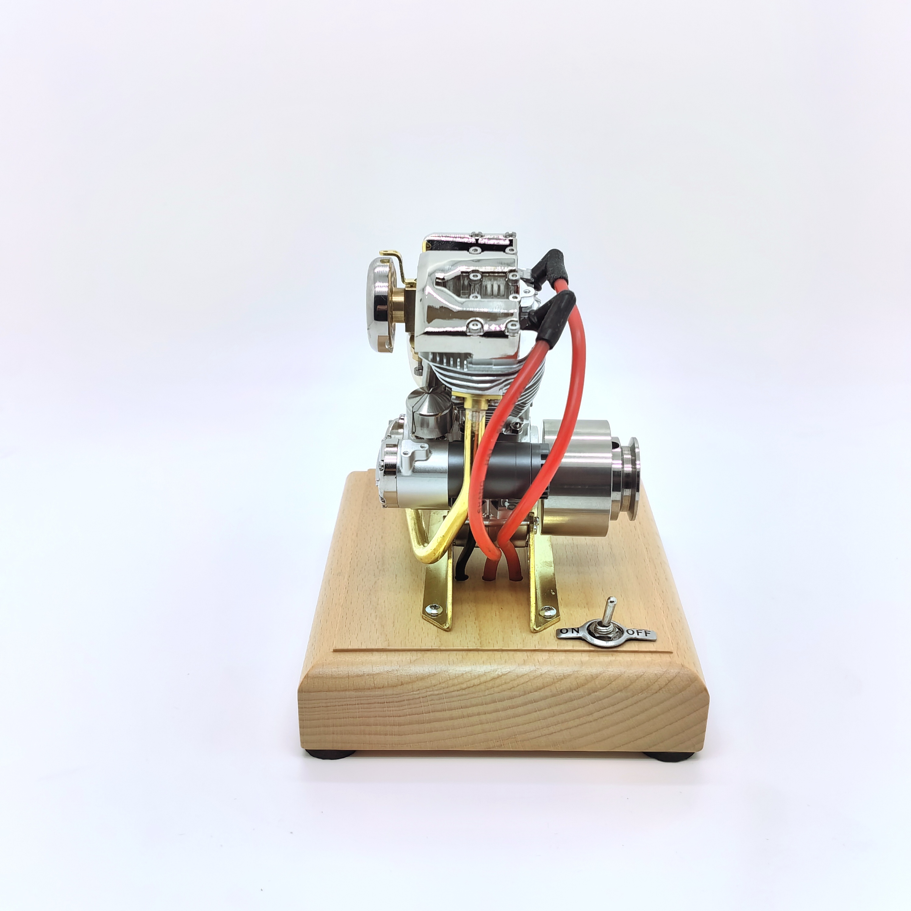 smallest working petrol engine