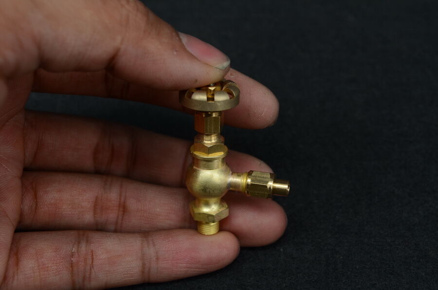GV-A1 1/4-40 pipe 90 Globe Valve for live steam