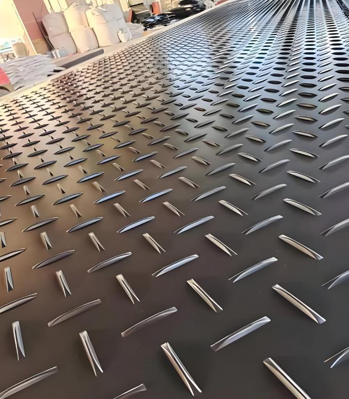 PE Temporary Road Mat Extrusion machine