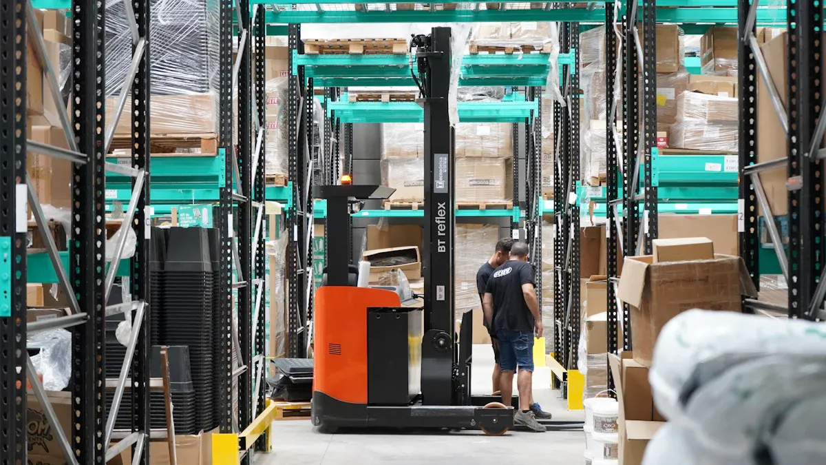 Manual Stackers Your Key to Streamlined Warehouse Logistics