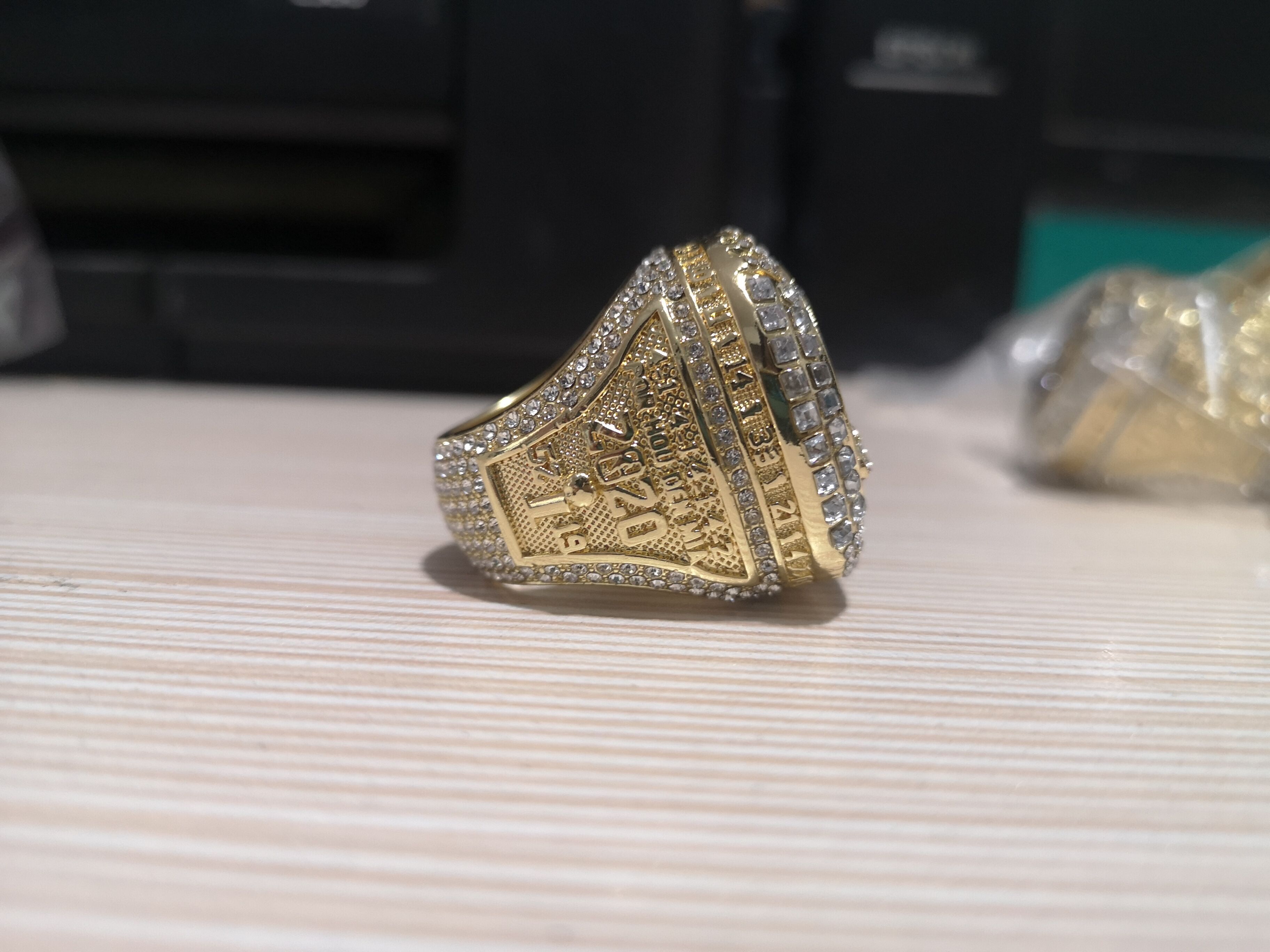 2020 Official Genuine Lakers Ring，1 mold is a normal ring