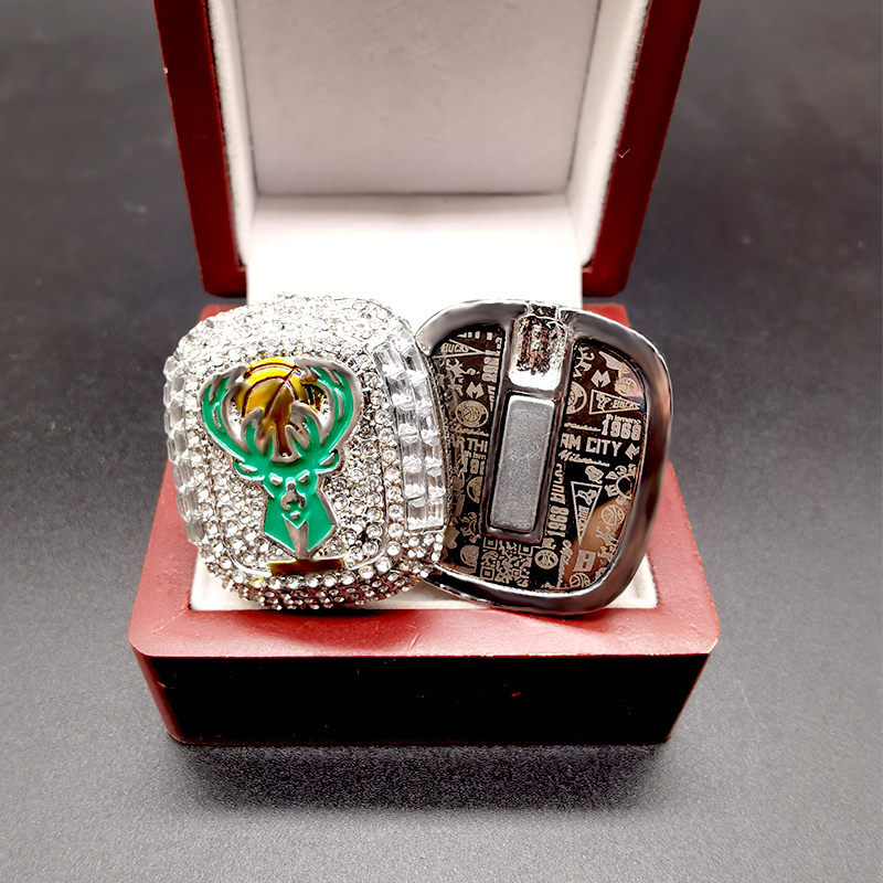 copy of 2021 NBA Bucks MVP Championship Ring Flip ring