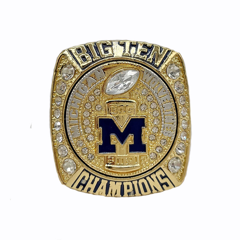 Michigan football unveils 2021 Big Ten Championship rings，