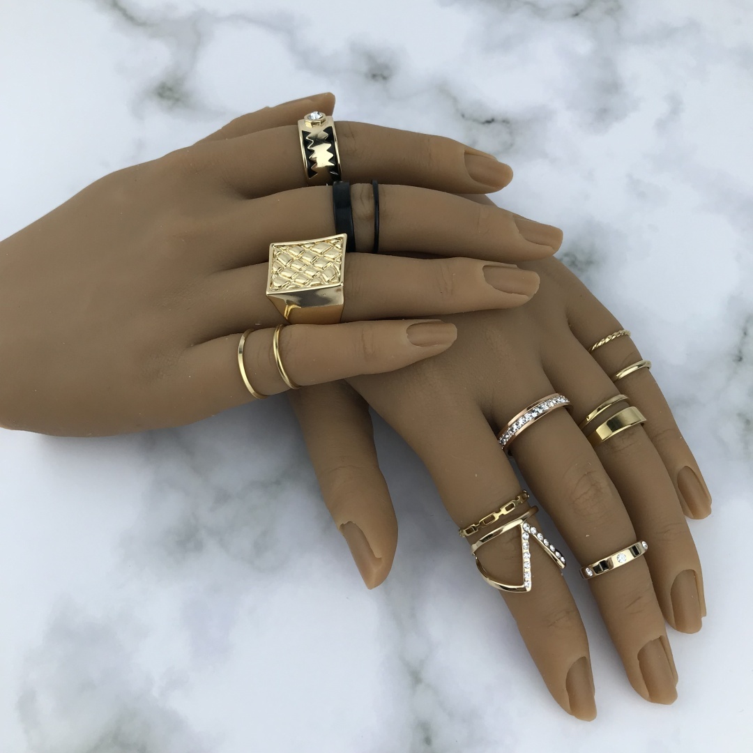 Practic Hand For Nails Silicone Can Bend Nail insert Lifesize Mannequin ...