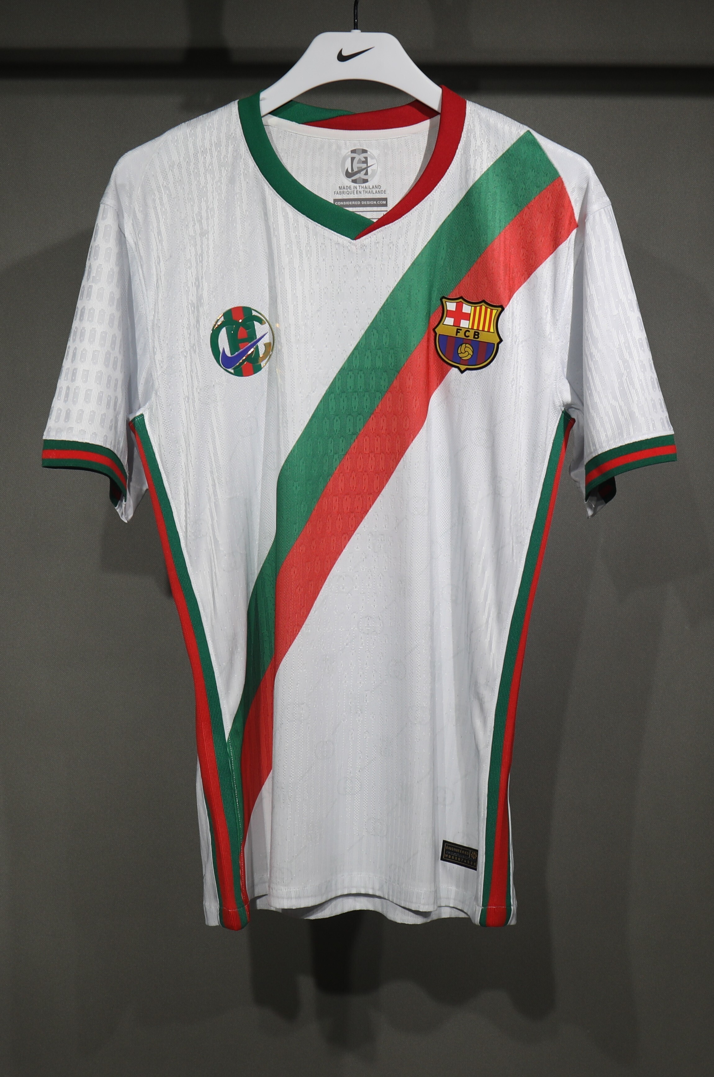 Barcelona Authentic 2025/26 x Gucci Special Edition Kit