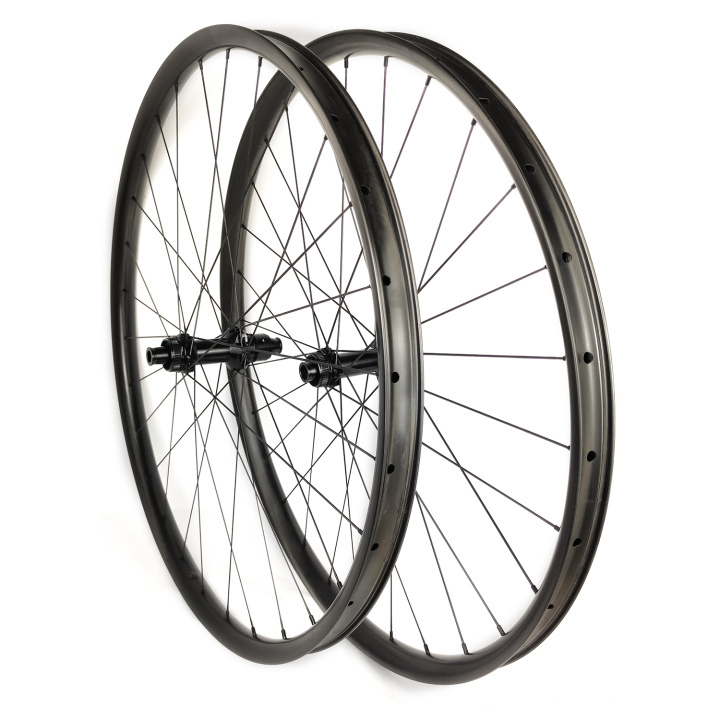 1300gr Climbing 35mm Carbon Fiber Road Bike Wheelset