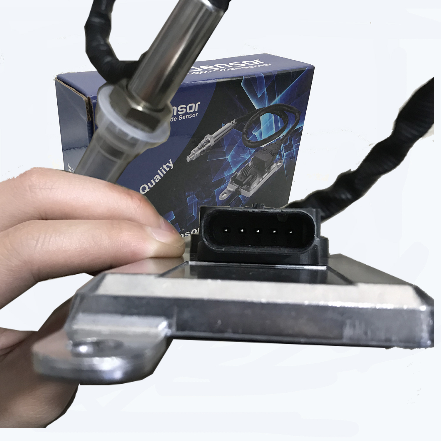 5WK9 6615F Nitrogen Oxide Sensor 5801754015 NOx sensor 41271167 ...