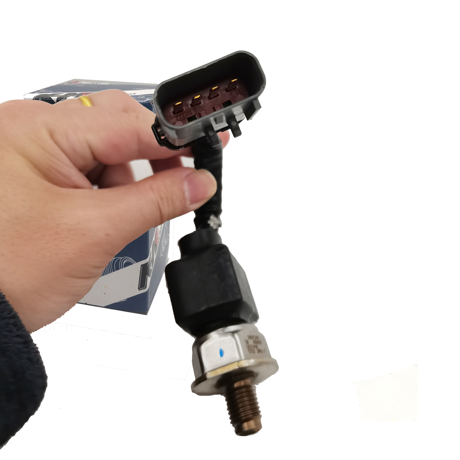 2897581 Fuel Rail Pressure Sensor 5PP5-7 fits Cummins ISX engine