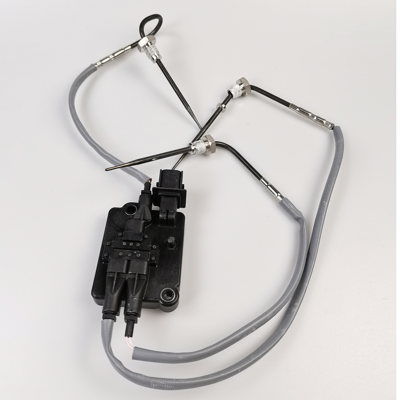 4384812 EGT Sensor DPF Temperature Sensor Cummins diesel engine SCR