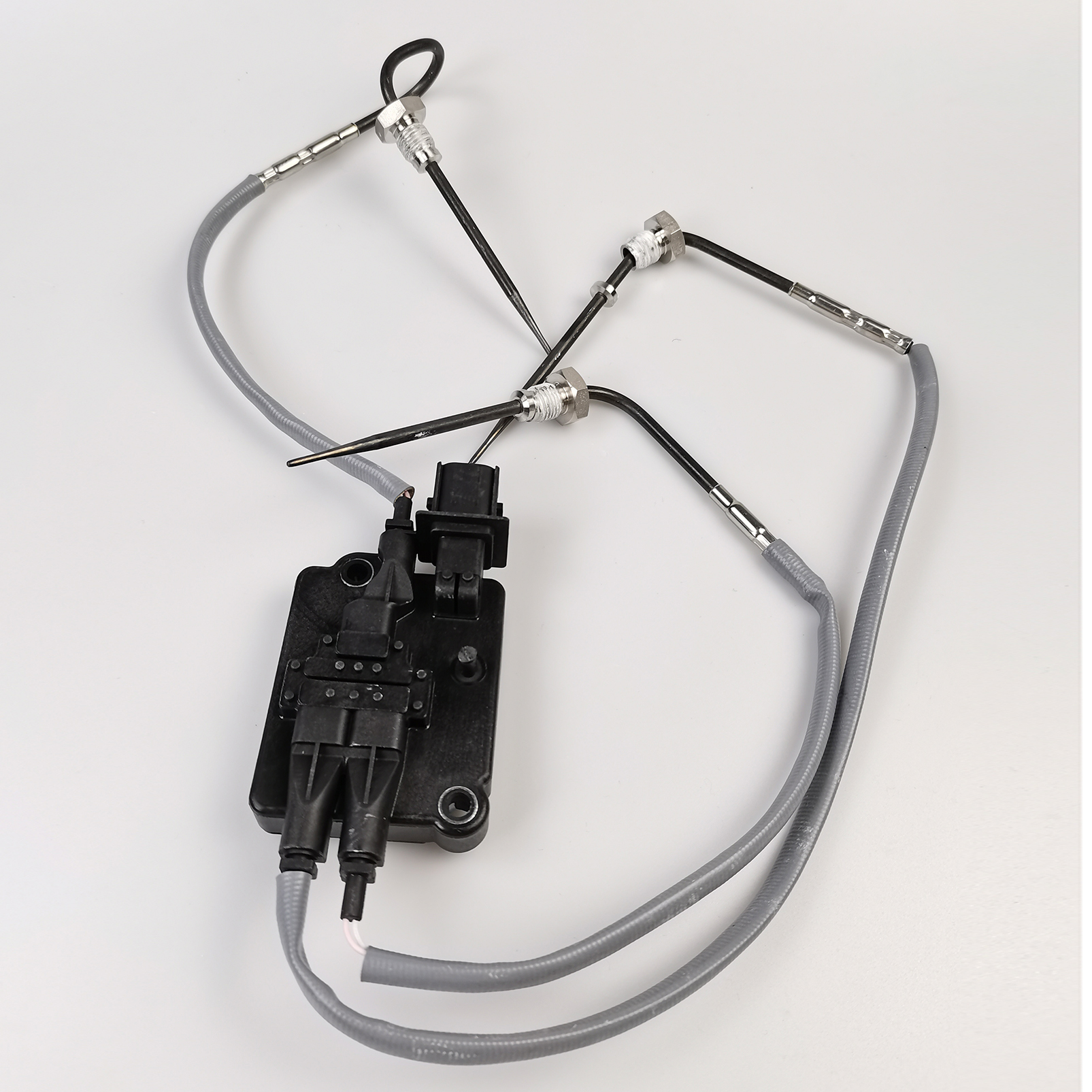 4384812 EGT Sensor DPF Temperature Sensor Cummins diesel engine SCR