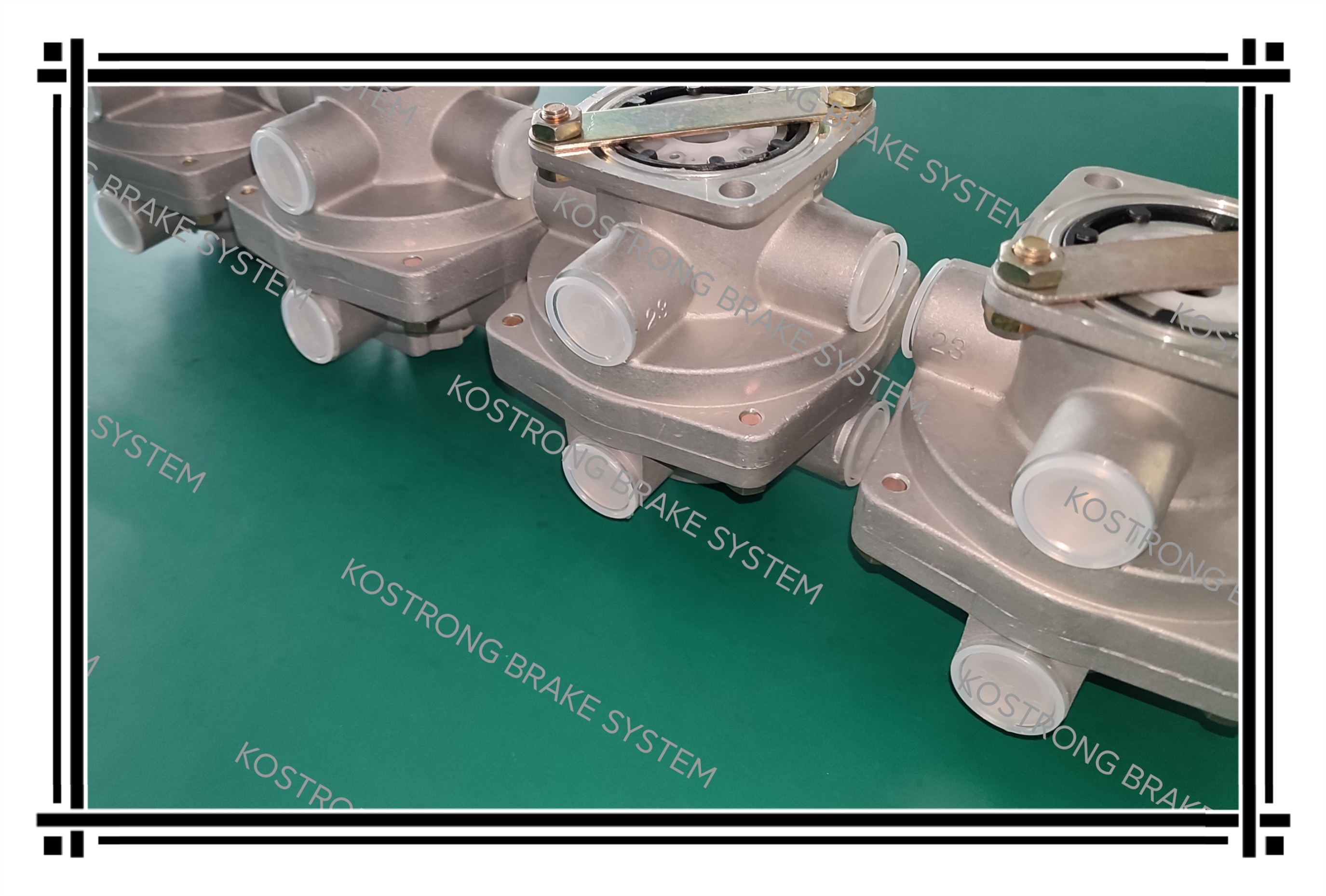 FOOT BRAKE VALVE FOR ZIL/KAMAZ/MAZ TRUCKS 100-3514010-01