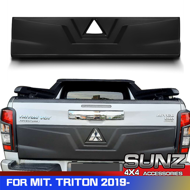 TAIL GATE NUDGE COVER FOR MITSUBISHI TRITON 2019-2021
