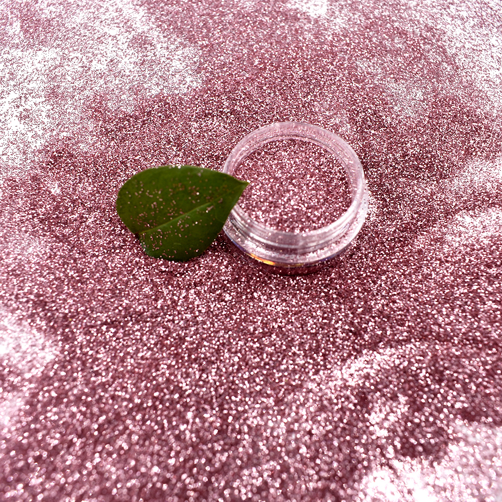 Regular metallic glitter