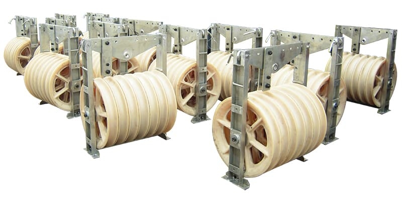 Seven Wheel Nylon Conductor Pulley For Stringing Six Bundled Conductor ...
