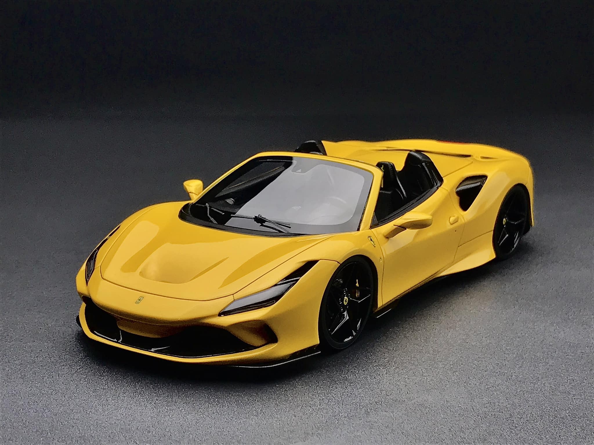 1/24 Ferrari F8 Spider building by Onimaru Teerapat