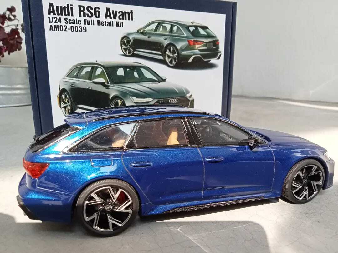 1/24 Scale Model Car Kit AUDI RS6 Building by Alpha Model Model master.