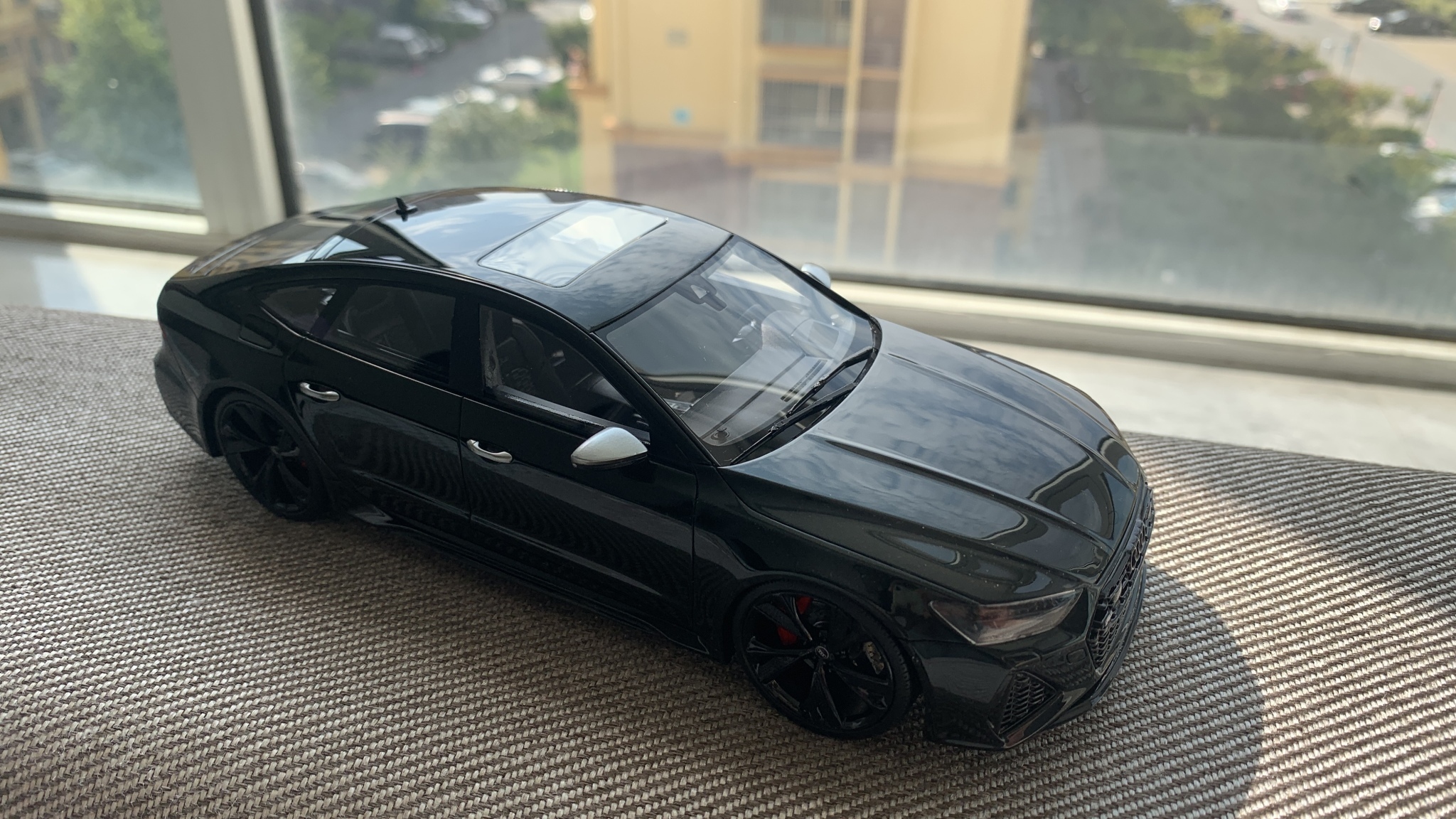 1/24 Scale Model Car Kit AUDI RS7 Building by Alpha Model Model master.
