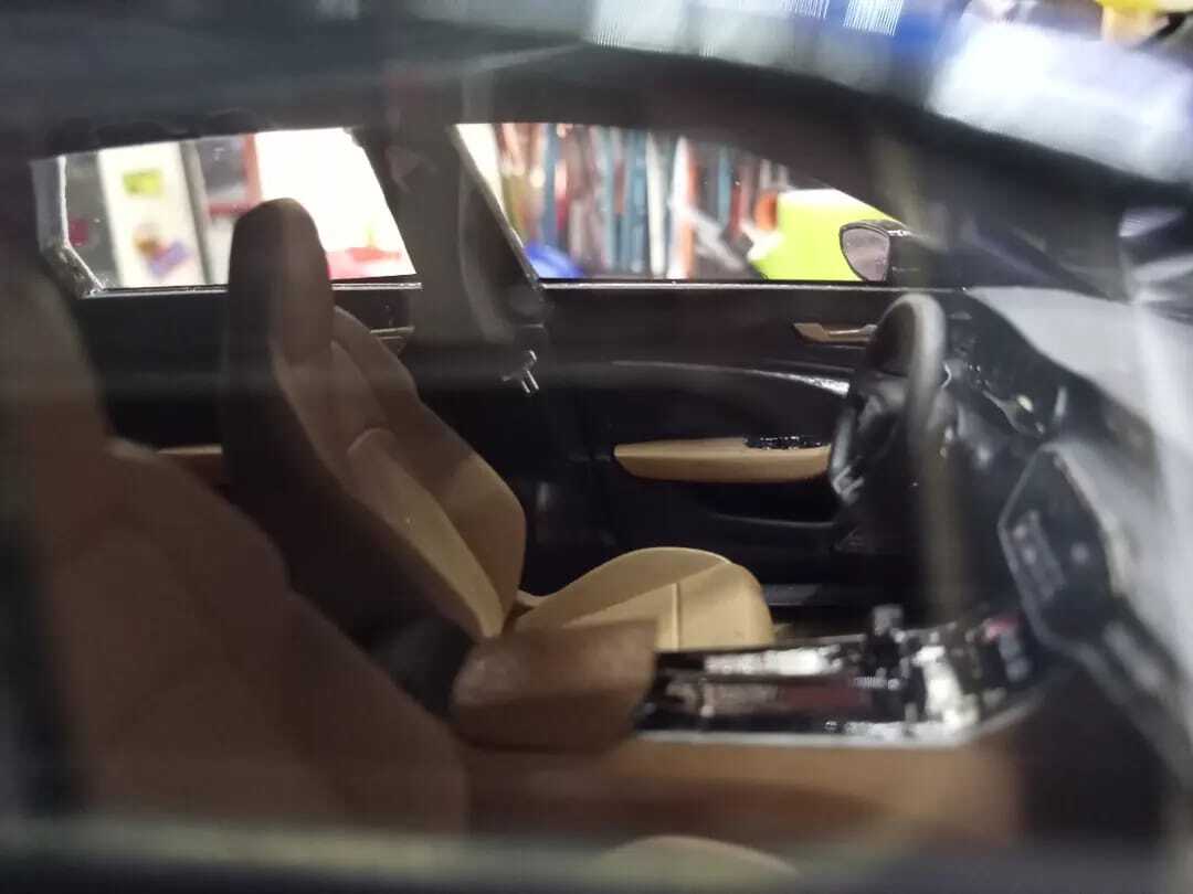 1/24 Scale Model Car Kit AUDI RS6 Building by Alpha Model Model master.