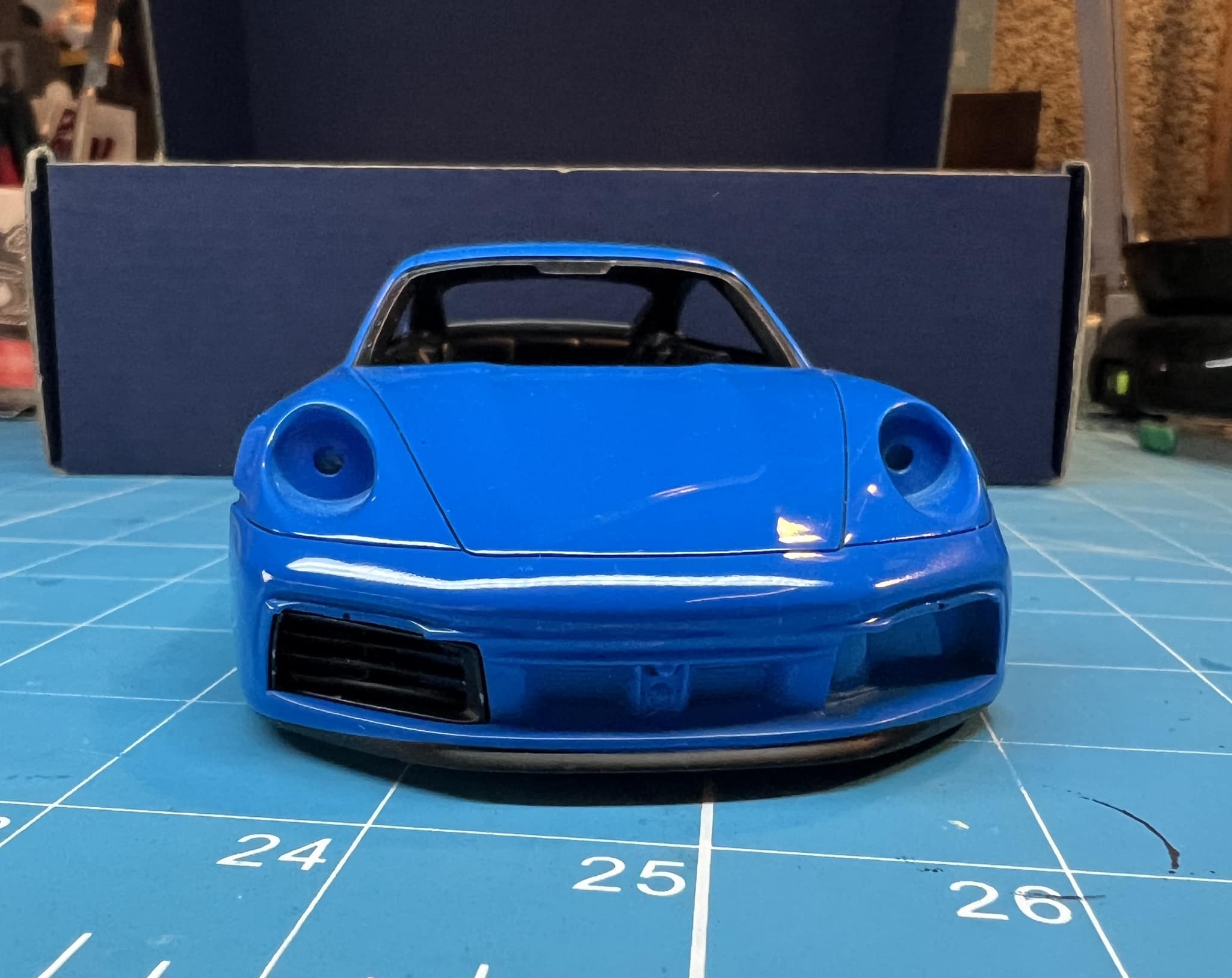 1/24 Scale Model Car Kit Porsche 911 Carrera building by robin witt