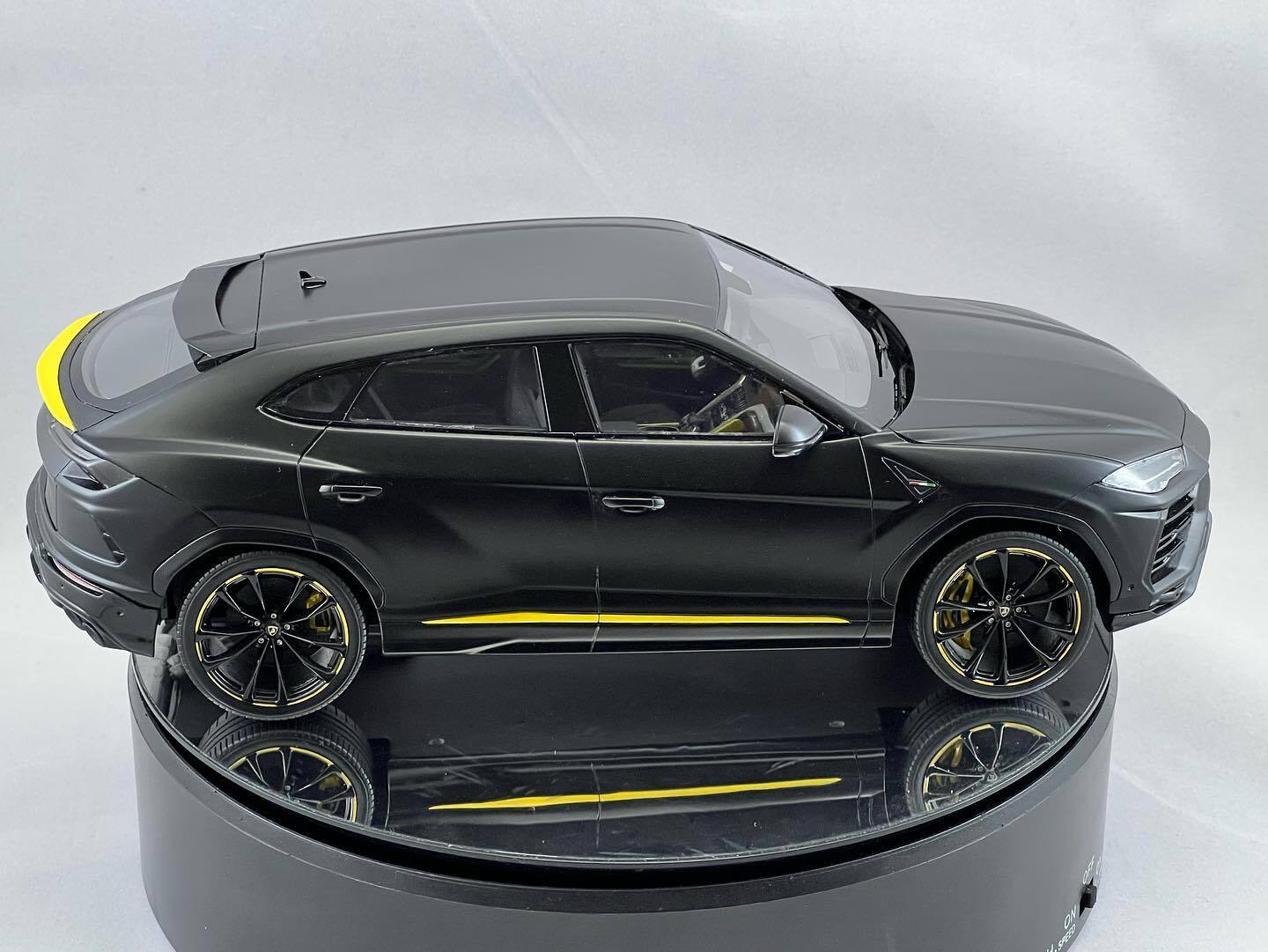 1/24 Scale Model Car Kit Lamborghini Urus Building by Alpha Model Model ...