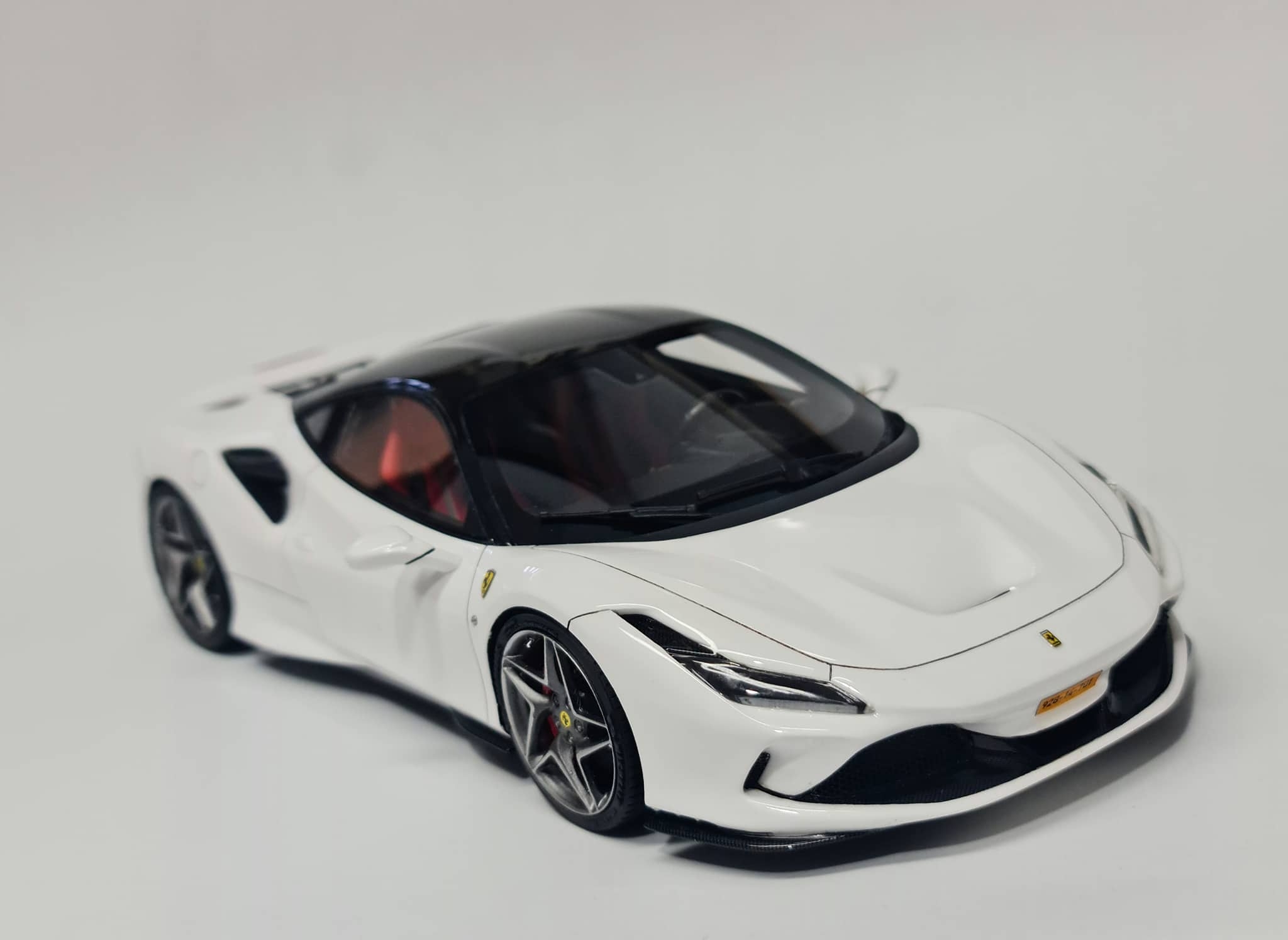 1/24 Scale Model Car Kit Ferrari F8 Tributo Building by Alpha Model ...