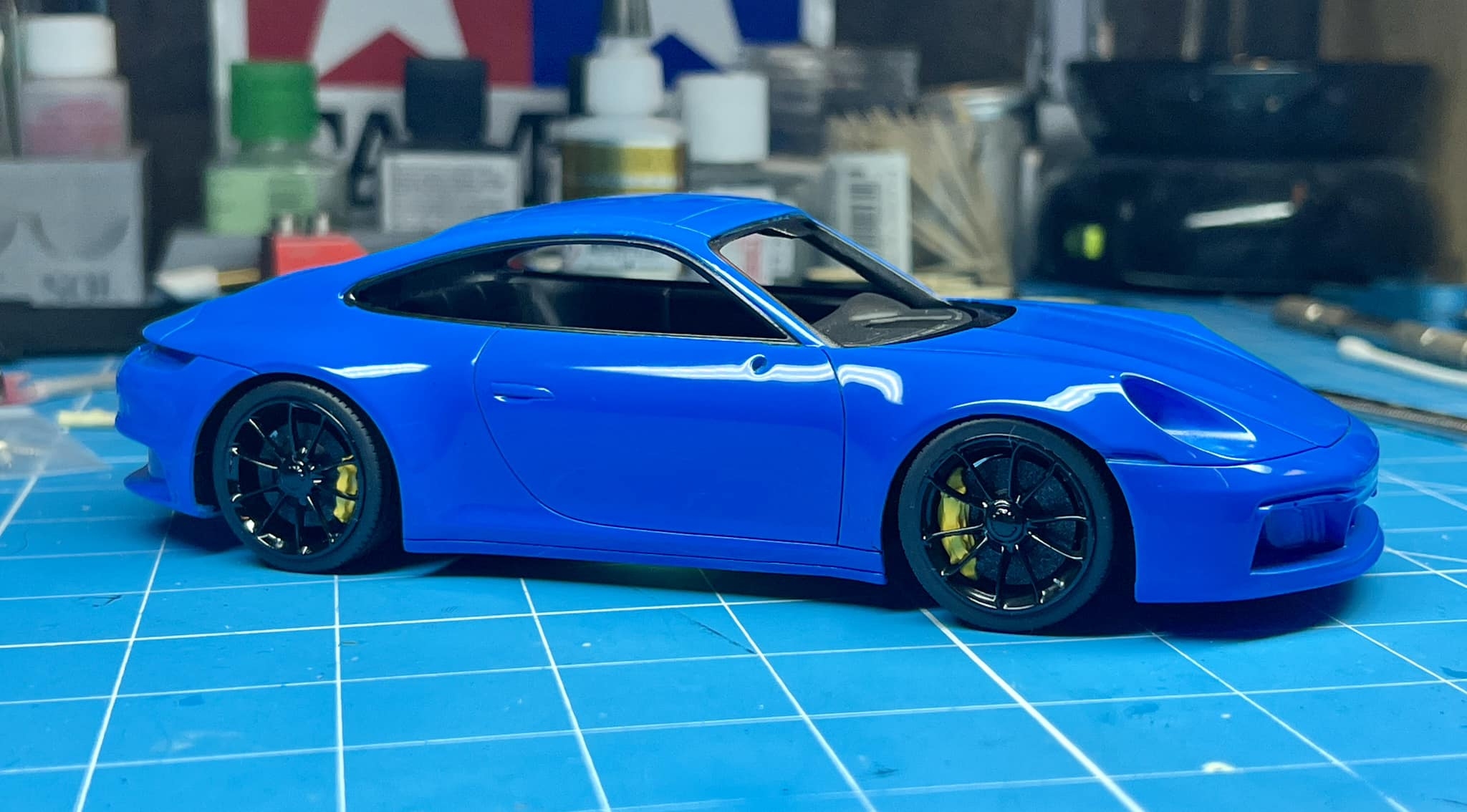 1/24 Scale Model Car Kit Porsche 911 Carrera building by robin witt